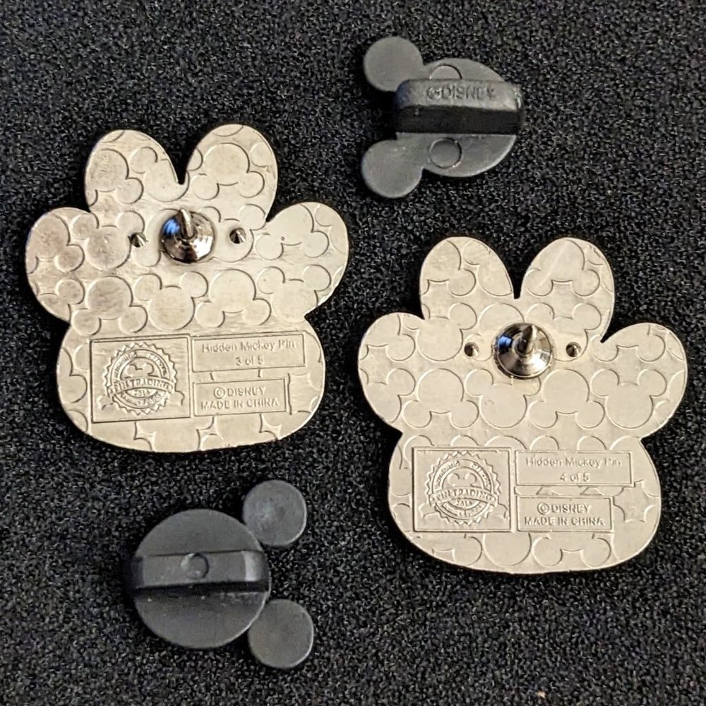Lion King Disney Pins: Timon And Pumbaa Paw Prints - Gem